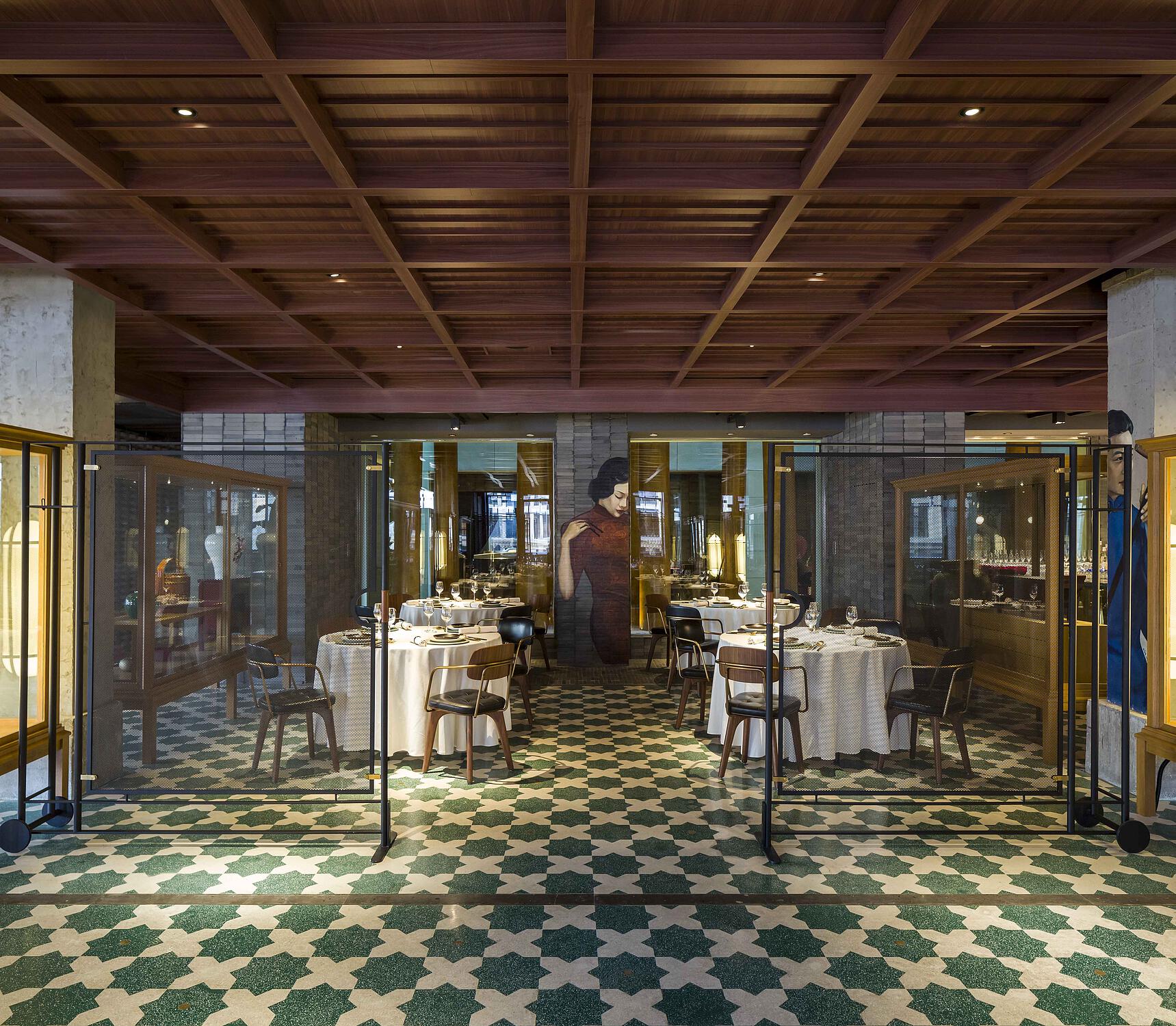 Neri&Hu – Canton Table